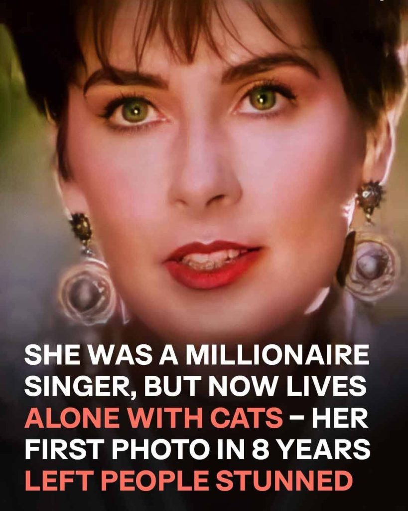 This Millionaire Singer Lives Alone in a Mansion with Cats – Her First ...