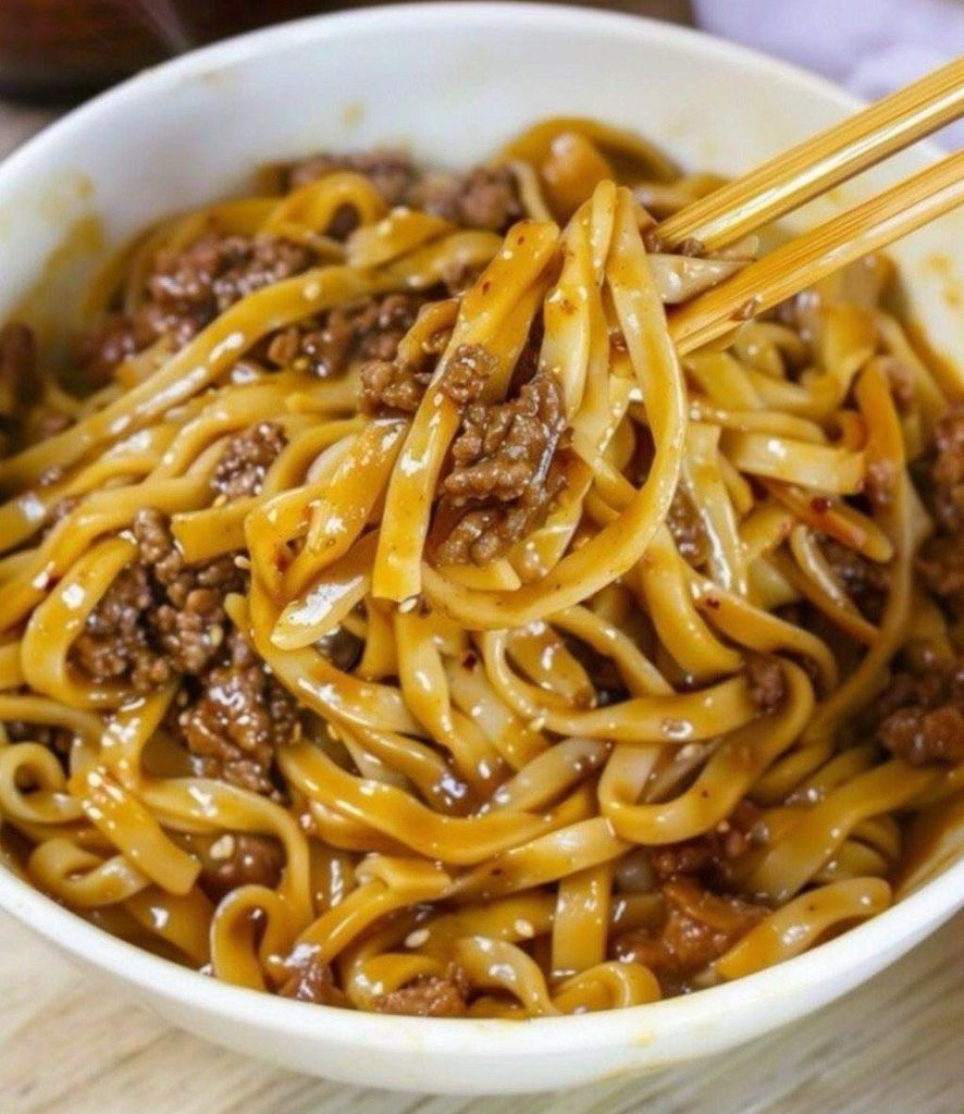 Homestyle Ground Beef Lo Mein: A 30-Minute Comfort Classic You’ll Make ...