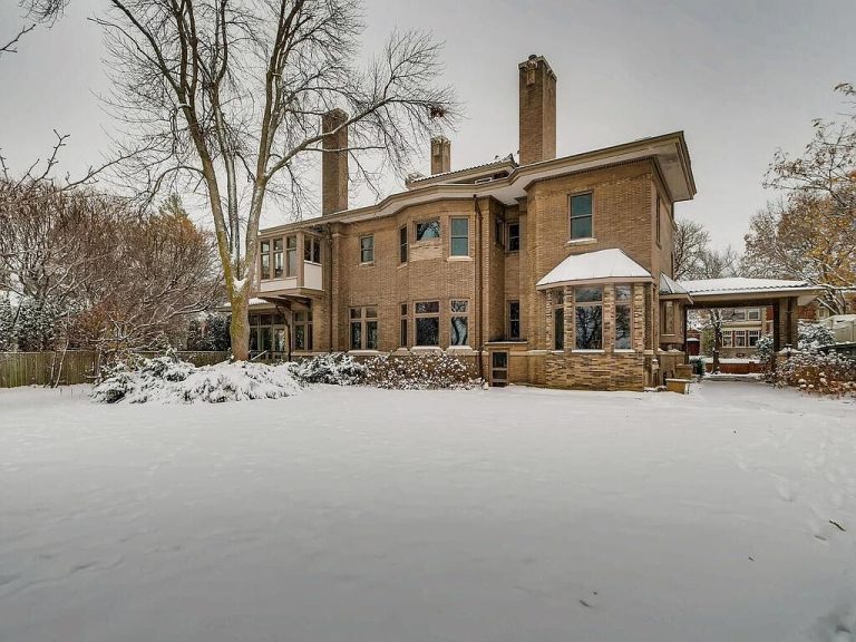 Historic Donaldson House. To see inside, look down below – Tiny House Zone
